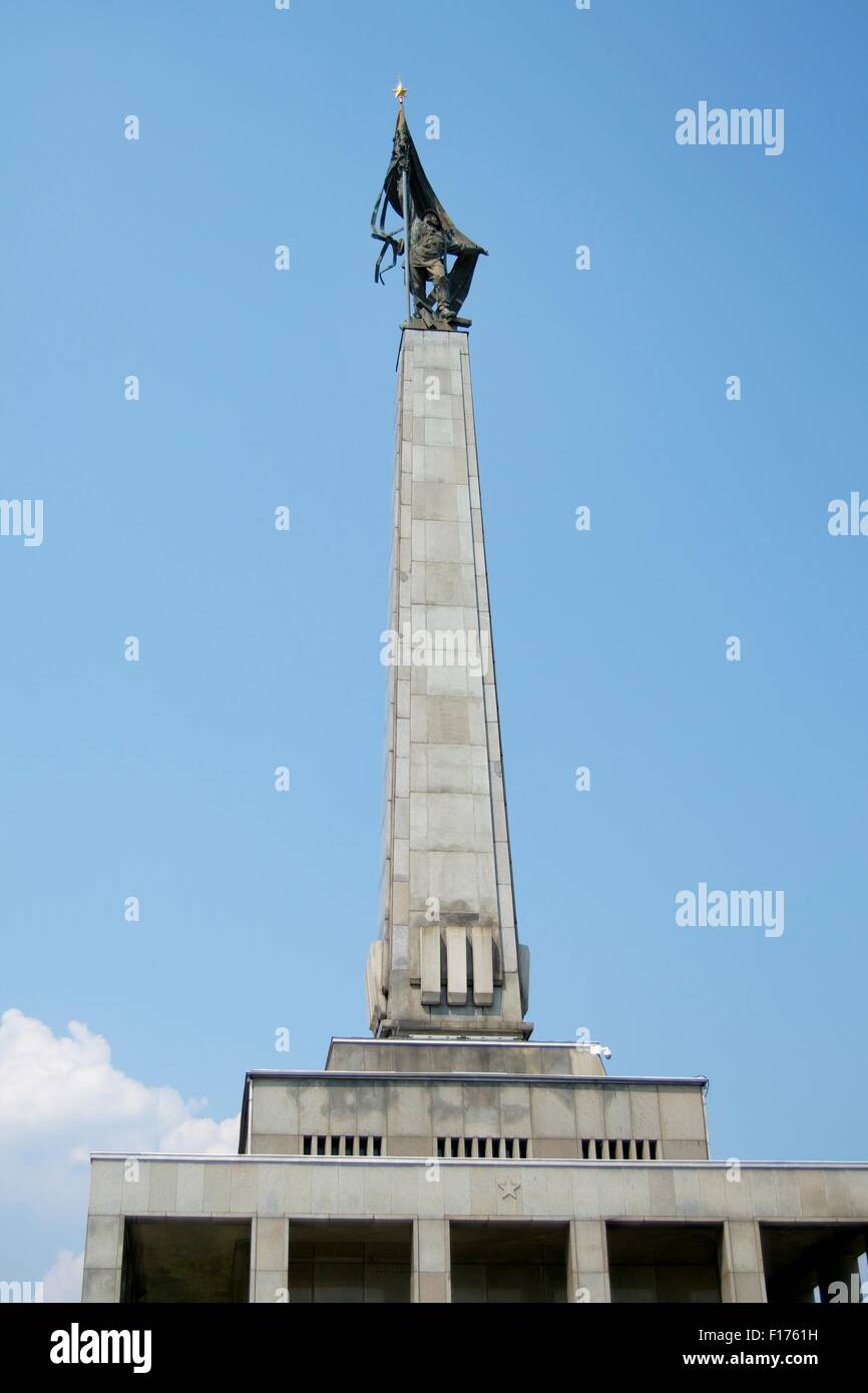 The martyr statue hi-res stock photography and images - Alamy