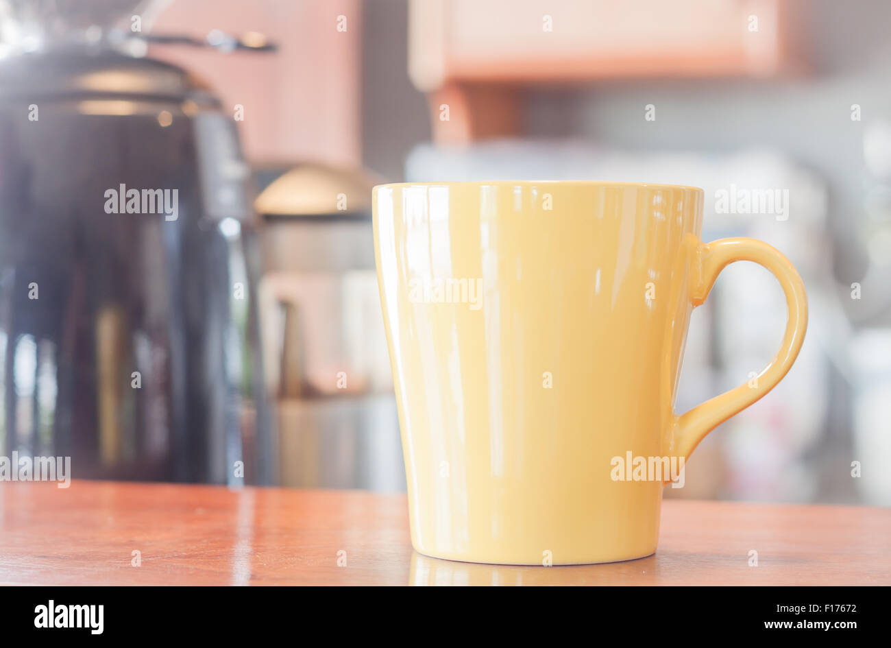Modern coffee shop in the morning hi-res stock photography and images ...