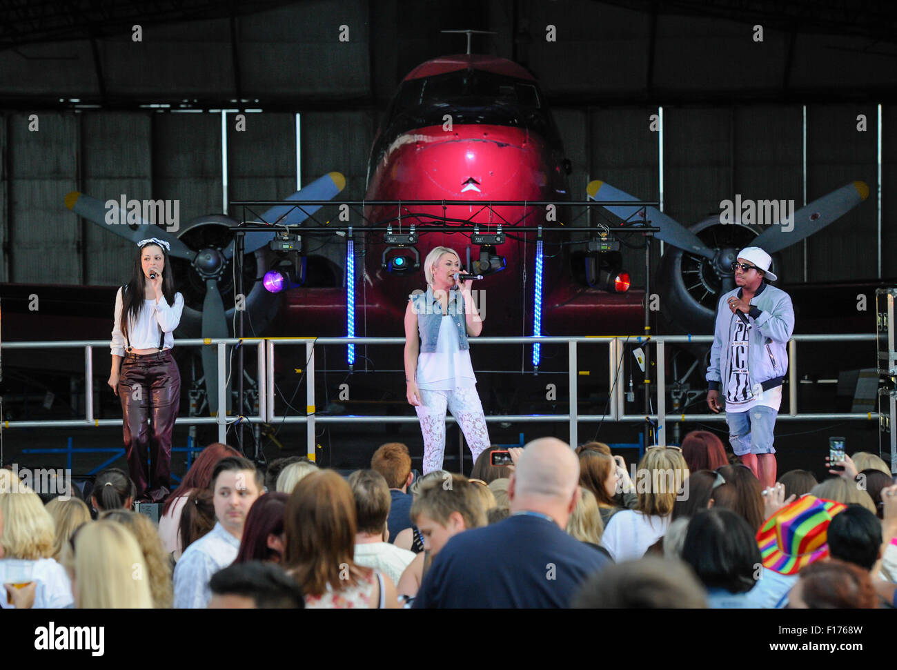 S Club 7 stars Jo O'Meara, Tina Barrett and Bradley McIntosh, perform ...