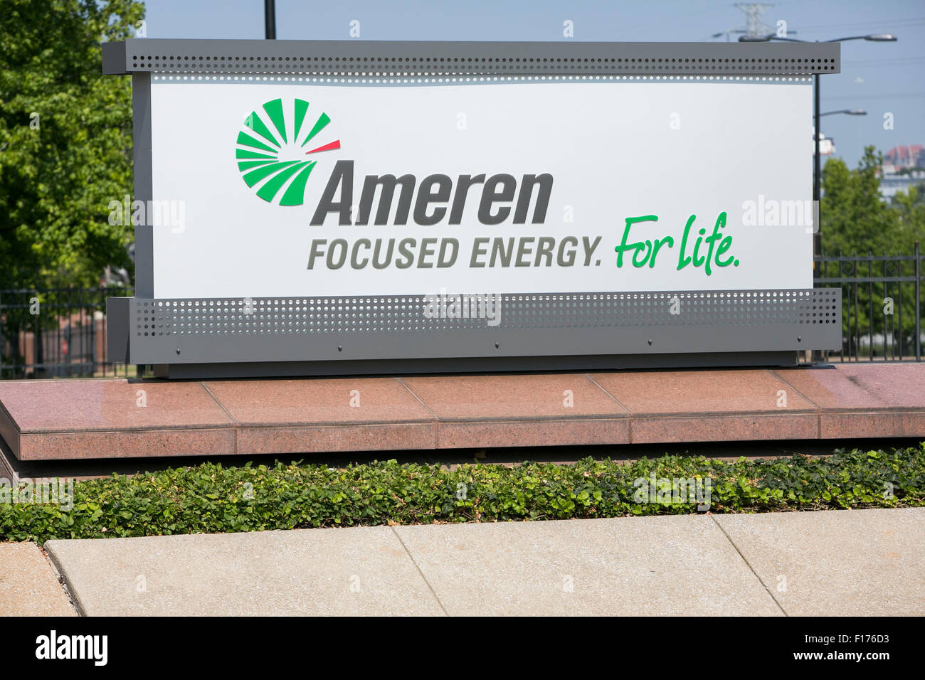 Ameren corporation hi-res stock photography and images - Alamy
