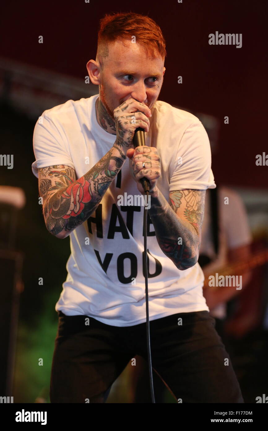 Leeds, Yorkshire, UK. 28th August, 2015. Frank Carter and the ...