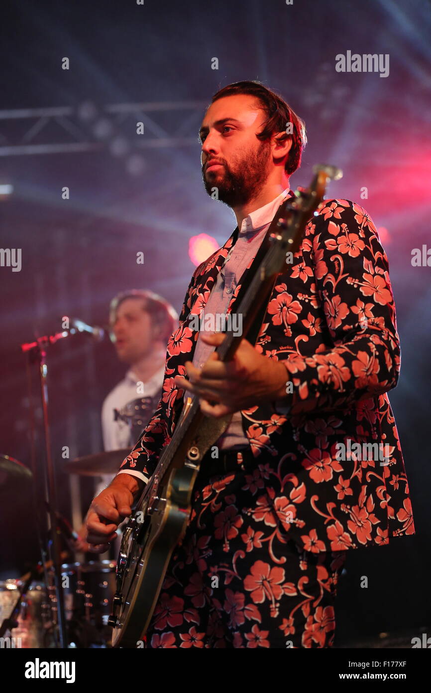 Mini mansions hi-res stock photography and images - Alamy