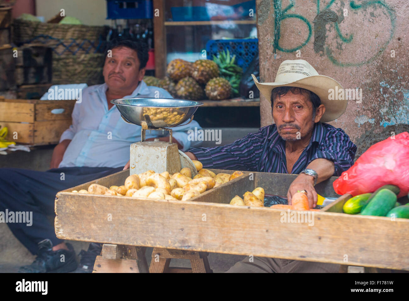 Guatemalan indigenous men in traditional hi-res stock photography and ...