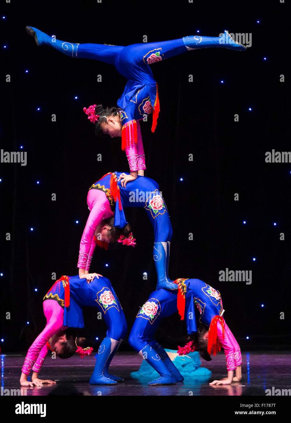 Toronto, Canada. 28th Aug, 2015. Acrobats from Chinese Yate Dance ...