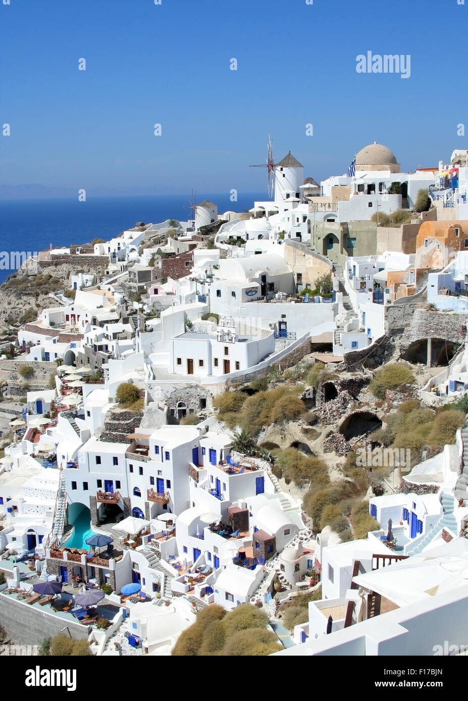 The beautiful Greek city of Ia on Island Santorini Stock Photo - Alamy