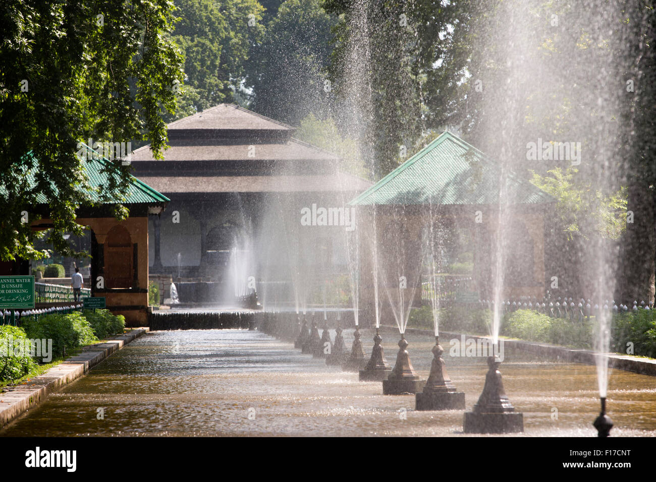 India, Jammu & Kashmir, Srinagar, Shalimar Bagh, Mughal Garden built by ...