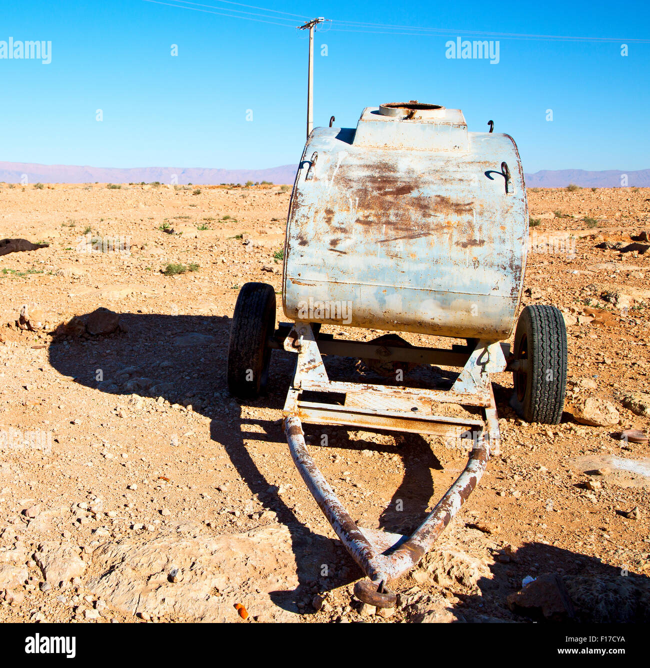 Hydro pump and water tank hi-res stock photography and images - Alamy