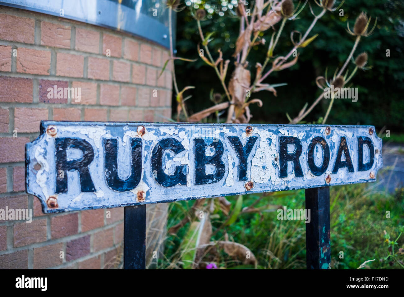 Football stadium road sign hi-res stock photography and images - Alamy