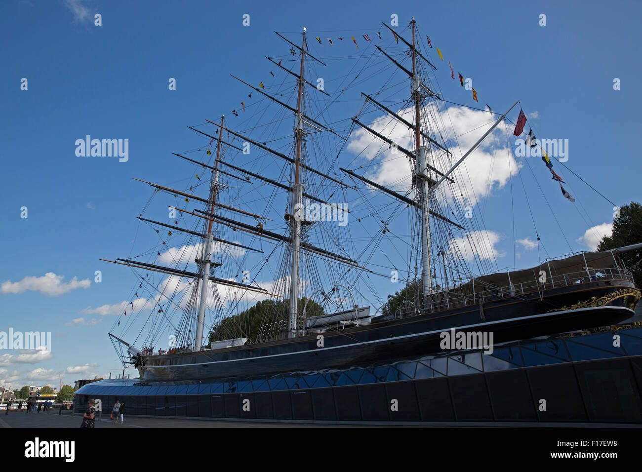 The cutty sark tea ship in dry dock in Greenwich London Stock Photo - Alamy