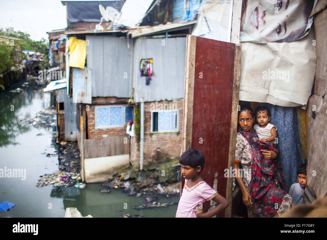 Mumbai school girls hi-res stock photography and images - Alamy