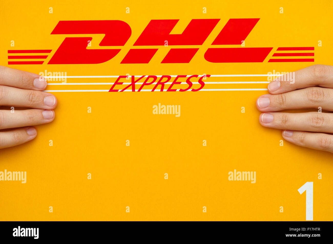 Dhl express hi-res stock photography and images - Alamy