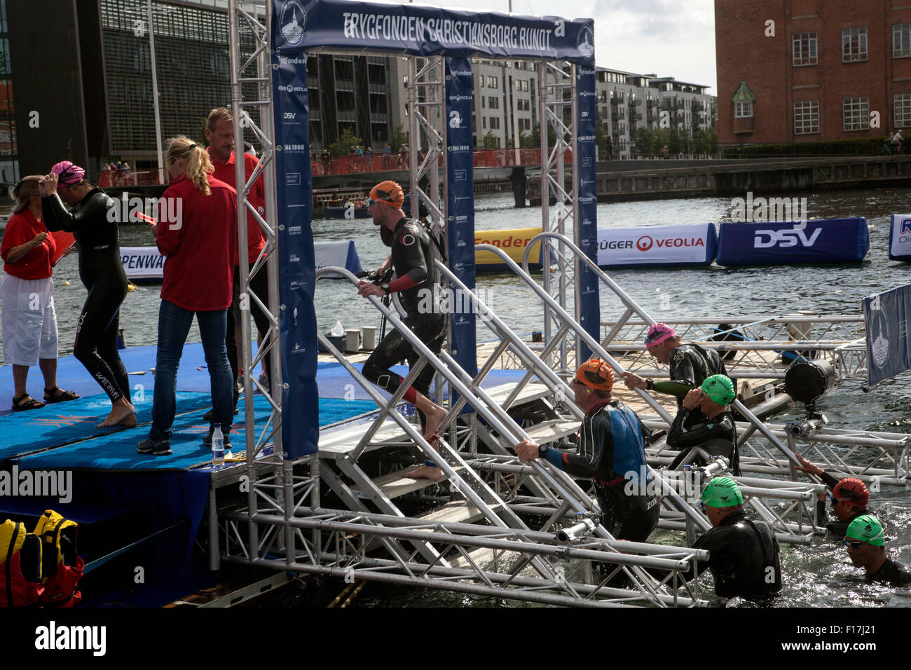 Male swimmers compete hi-res stock photography and images - Alamy