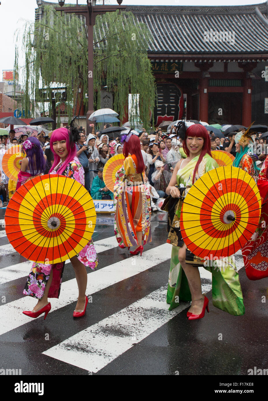 Tokyo, Japan. 29th Aug, 2015. Japanese dancers perform during the 34th ...
