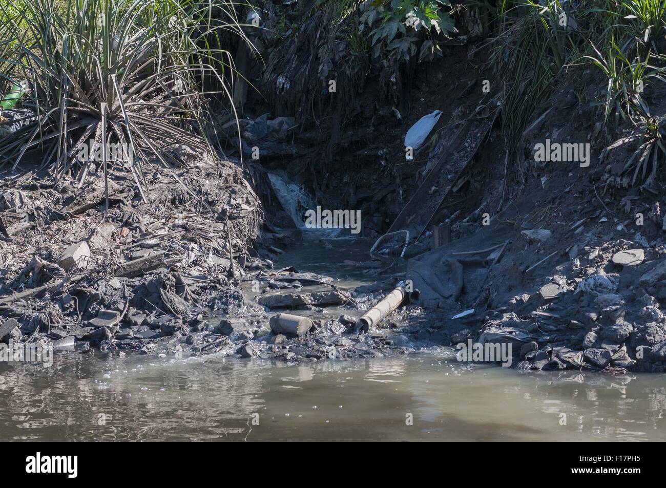 Buenos Aires, Argentina. 27th Aug, 2015. The Matanza River is a 64km ...