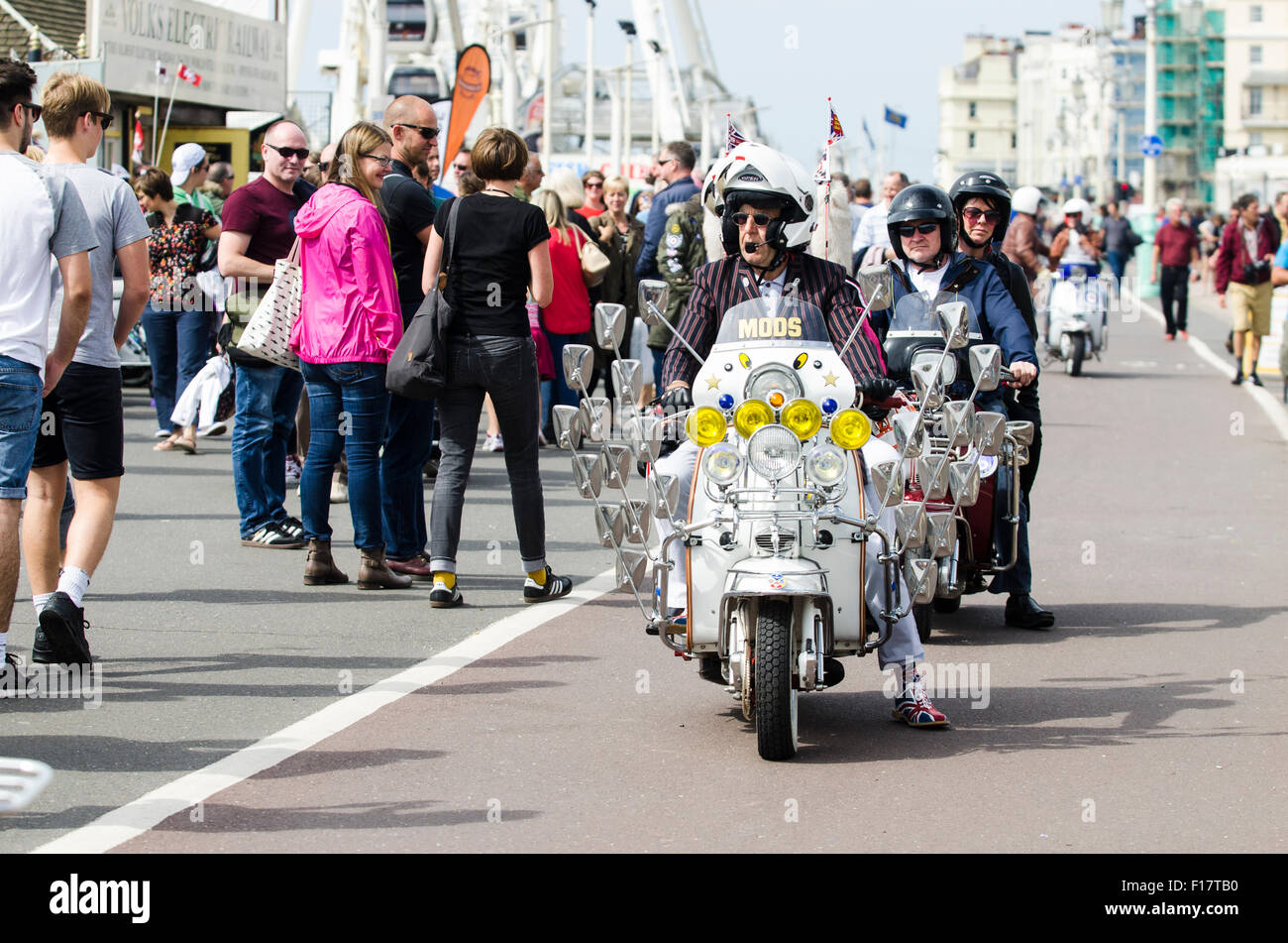 Mods brighton 1960s hi-res stock photography and images - Alamy