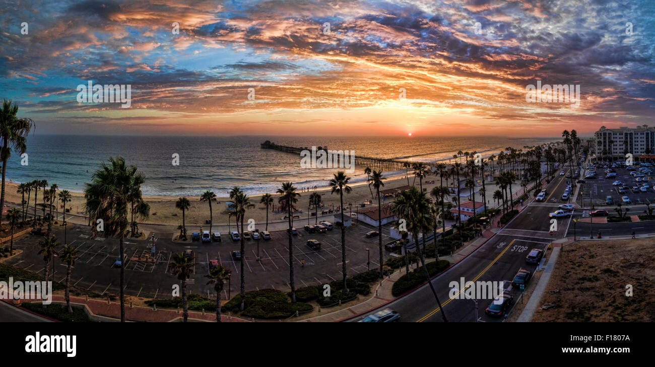 Oceanside hi-res stock photography and images - Alamy