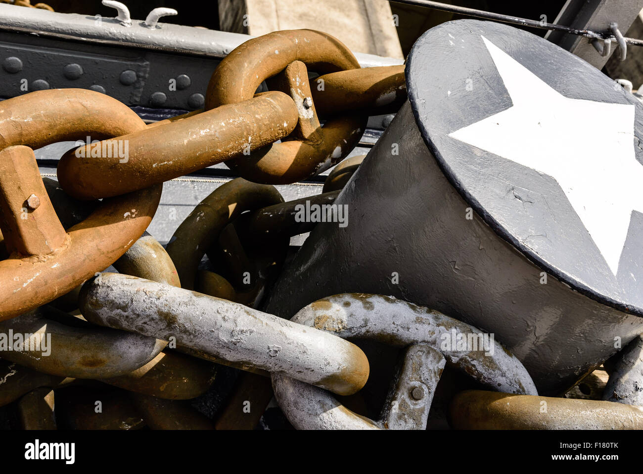 Anchor chain is 1 hi-res stock photography and images - Alamy