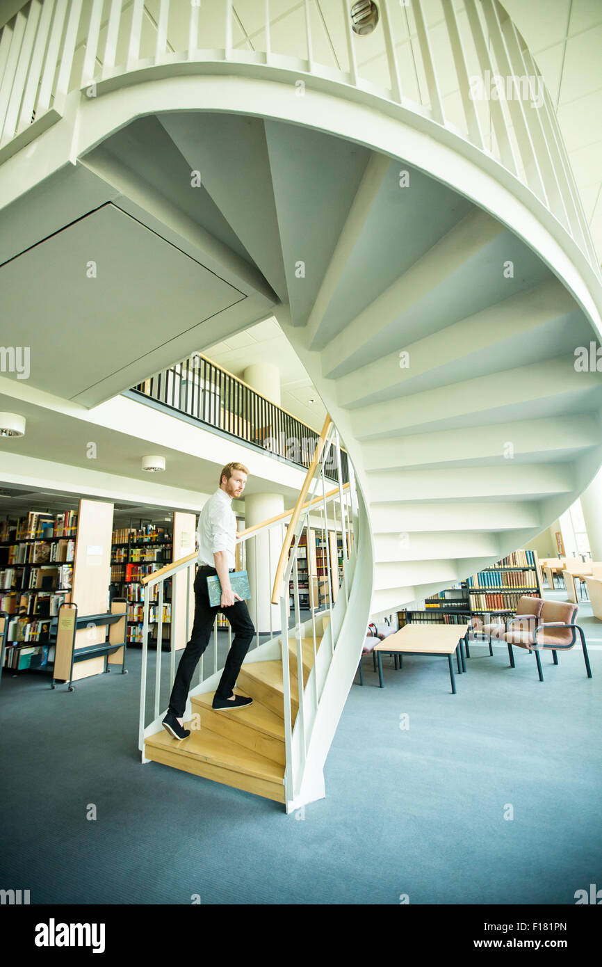 Professional library hi-res stock photography and images - Alamy