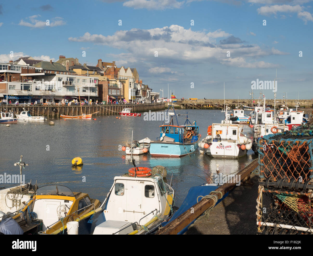 Bridlington harbour hi-res stock photography and images - Alamy