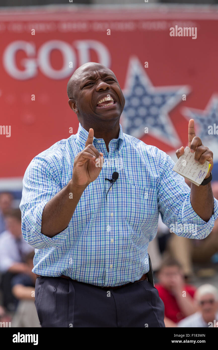 U.S. Senator Tim Scott (R-SC) addresses a gathering of evangelical ...