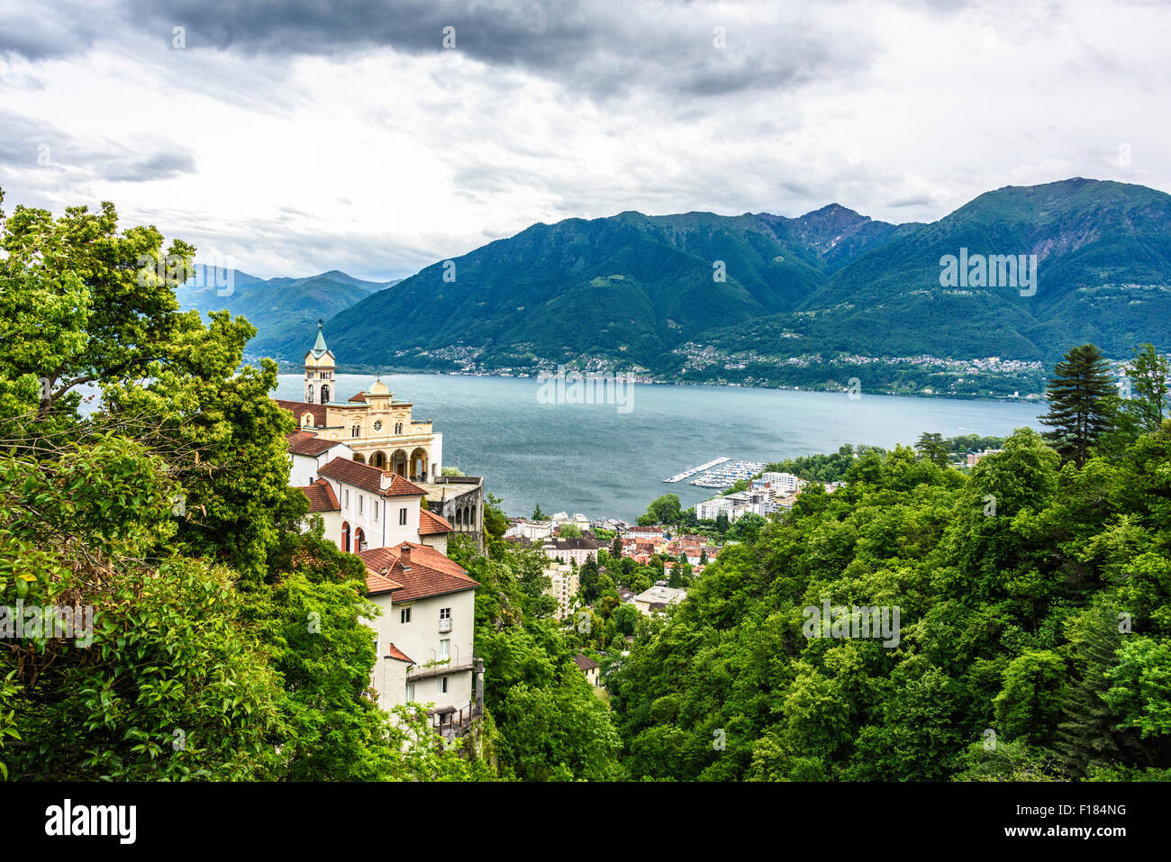 Views around Locarno on Lake Maggiore and the gondola up to Cimetta ...