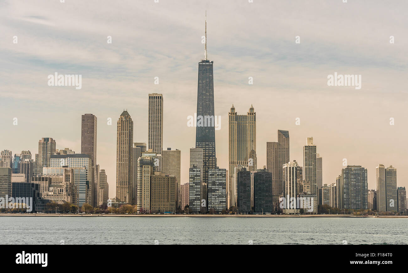 Chicago skyline buildings hi-res stock photography and images - Alamy