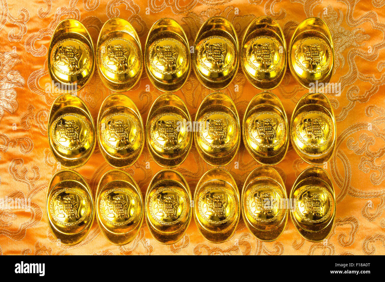 Gold wording hi-res stock photography and images - Alamy