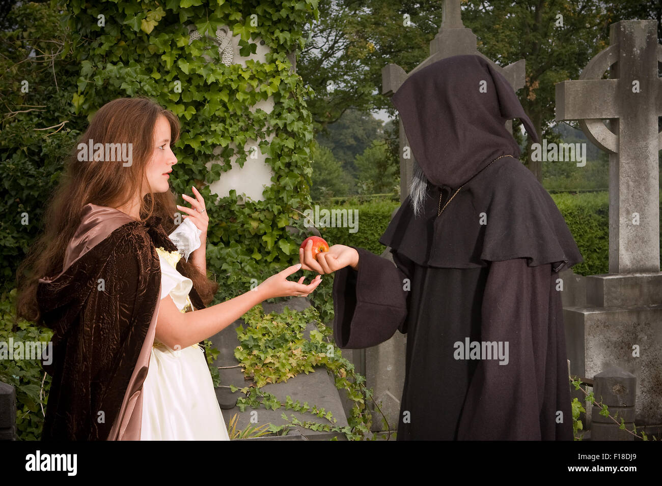 Scary monk hi-res stock photography and images - Alamy