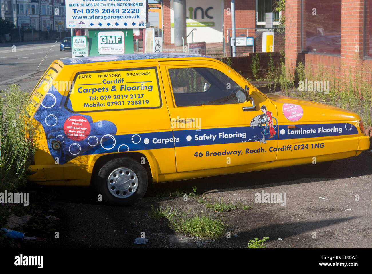 Only fools and horses van hi-res stock photography and images - Alamy
