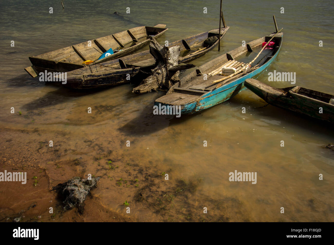 Dirty canoes hi-res stock photography and images - Alamy