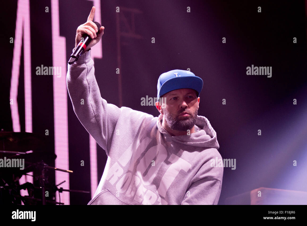 Limp bizkit hi-res stock photography and images - Alamy