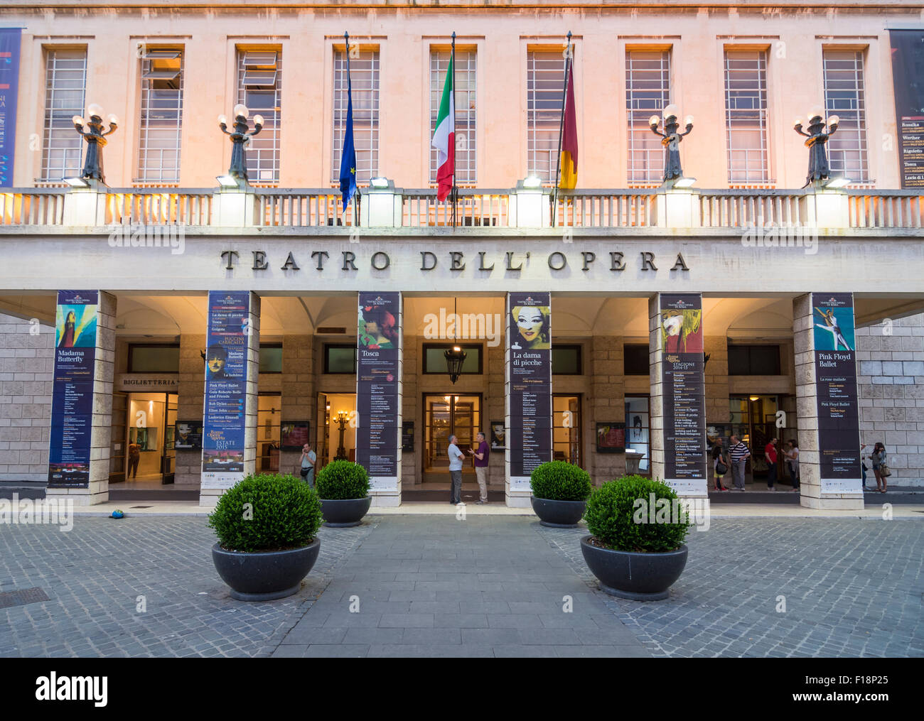 Teatro dell opera di rome hi-res stock photography and images - Alamy