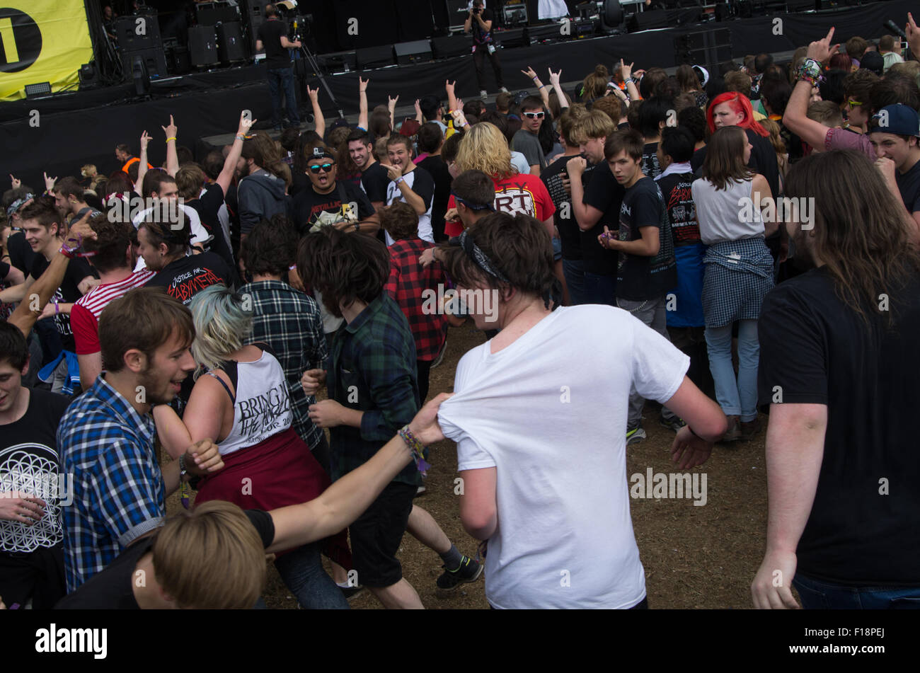 Leeds, UK. 30th Aug, 2015. Fans in the crowd watching and dancing to ...