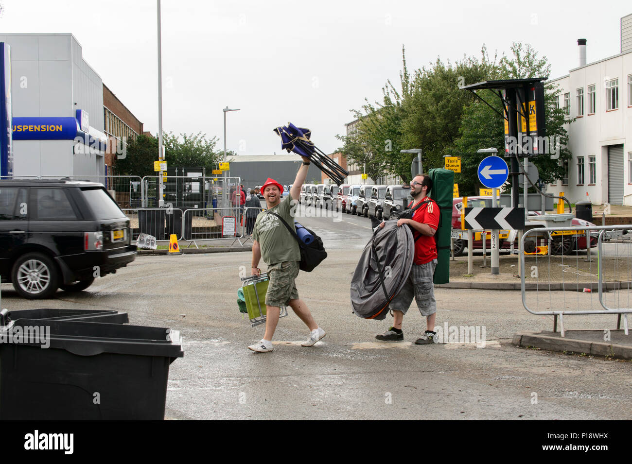 Visiting reading pop festival hi-res stock photography and images - Alamy