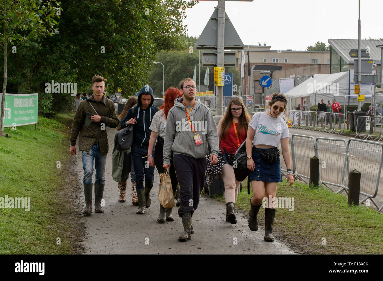 Visiting reading pop festival hi-res stock photography and images - Alamy