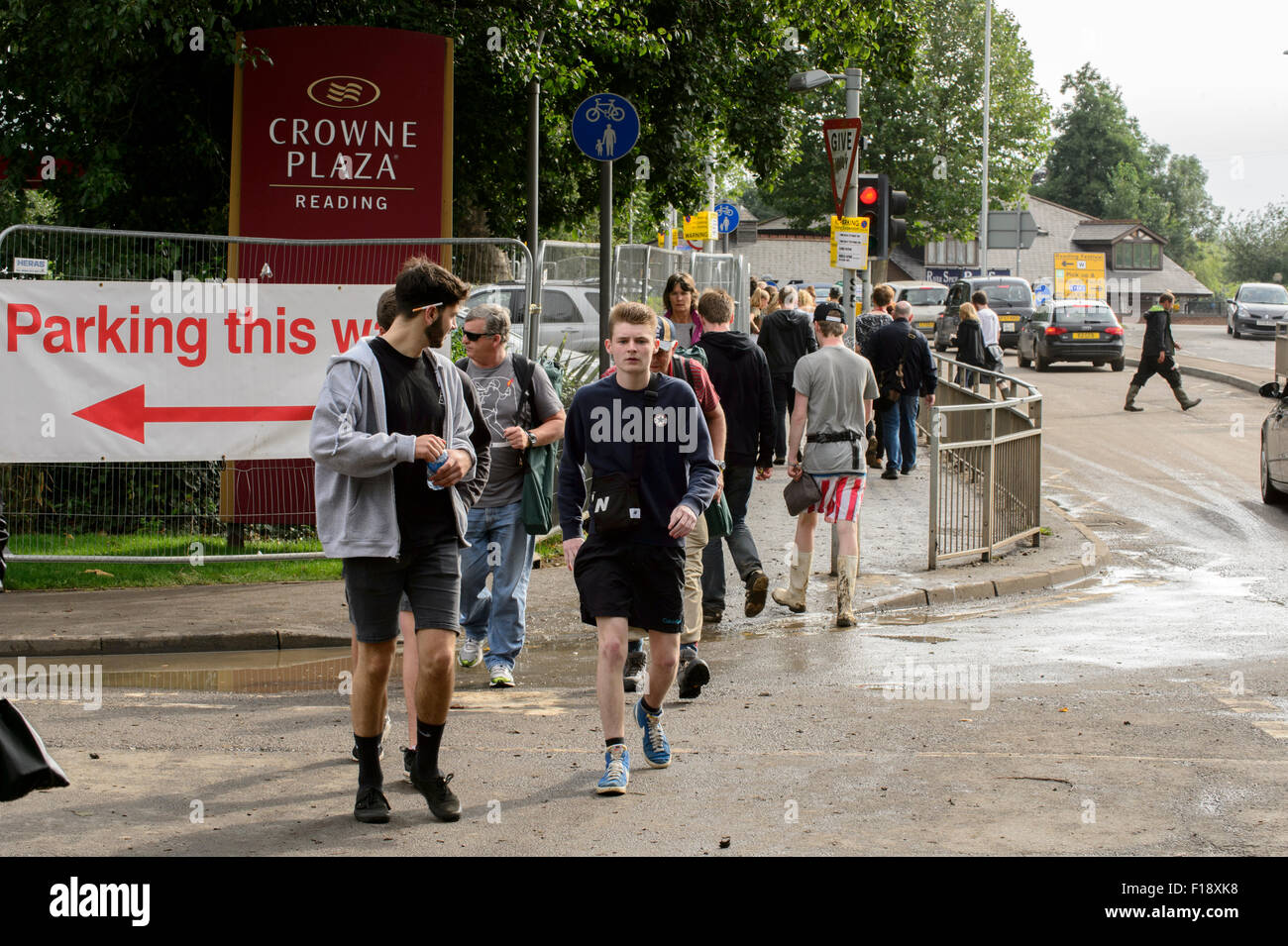 Reading, UK. 30th Aug, 2015. Festival visitors, Reading Festival 2016 ...