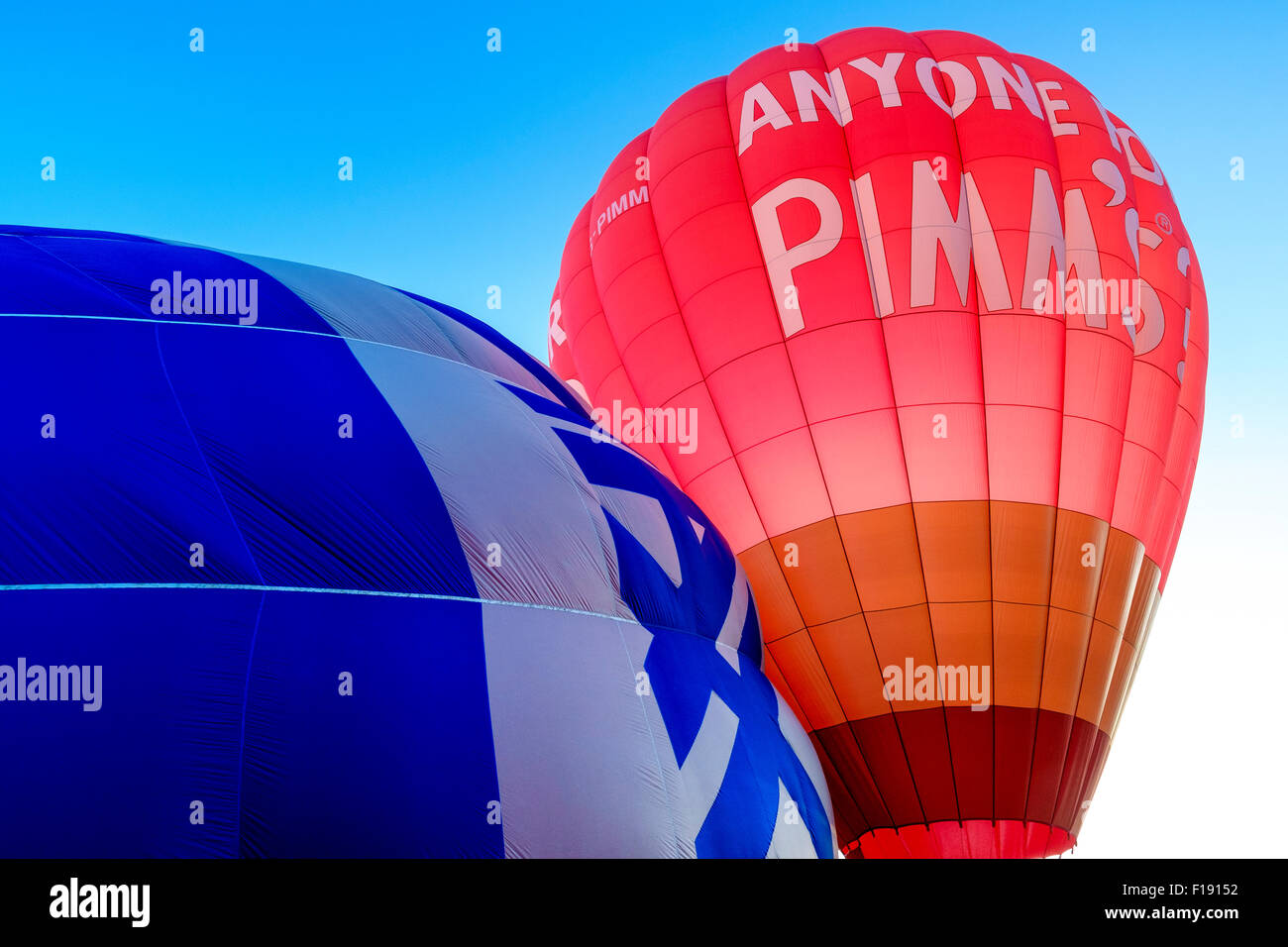 Balloons launching at the Strathaven Balloon Festival Stock Photo - Alamy
