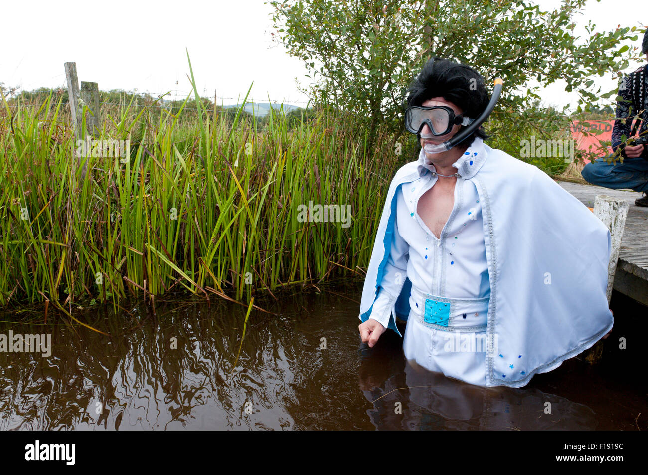 30th world bog snorkelling championships waen rhydd peat bog hi-res ...