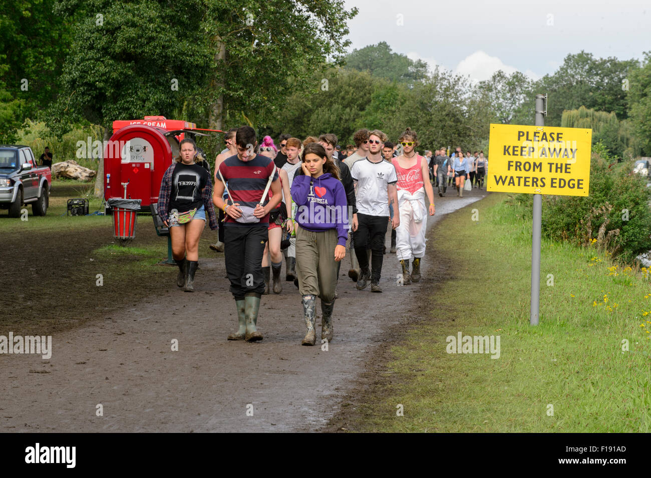 Visiting reading pop festival hi-res stock photography and images - Alamy