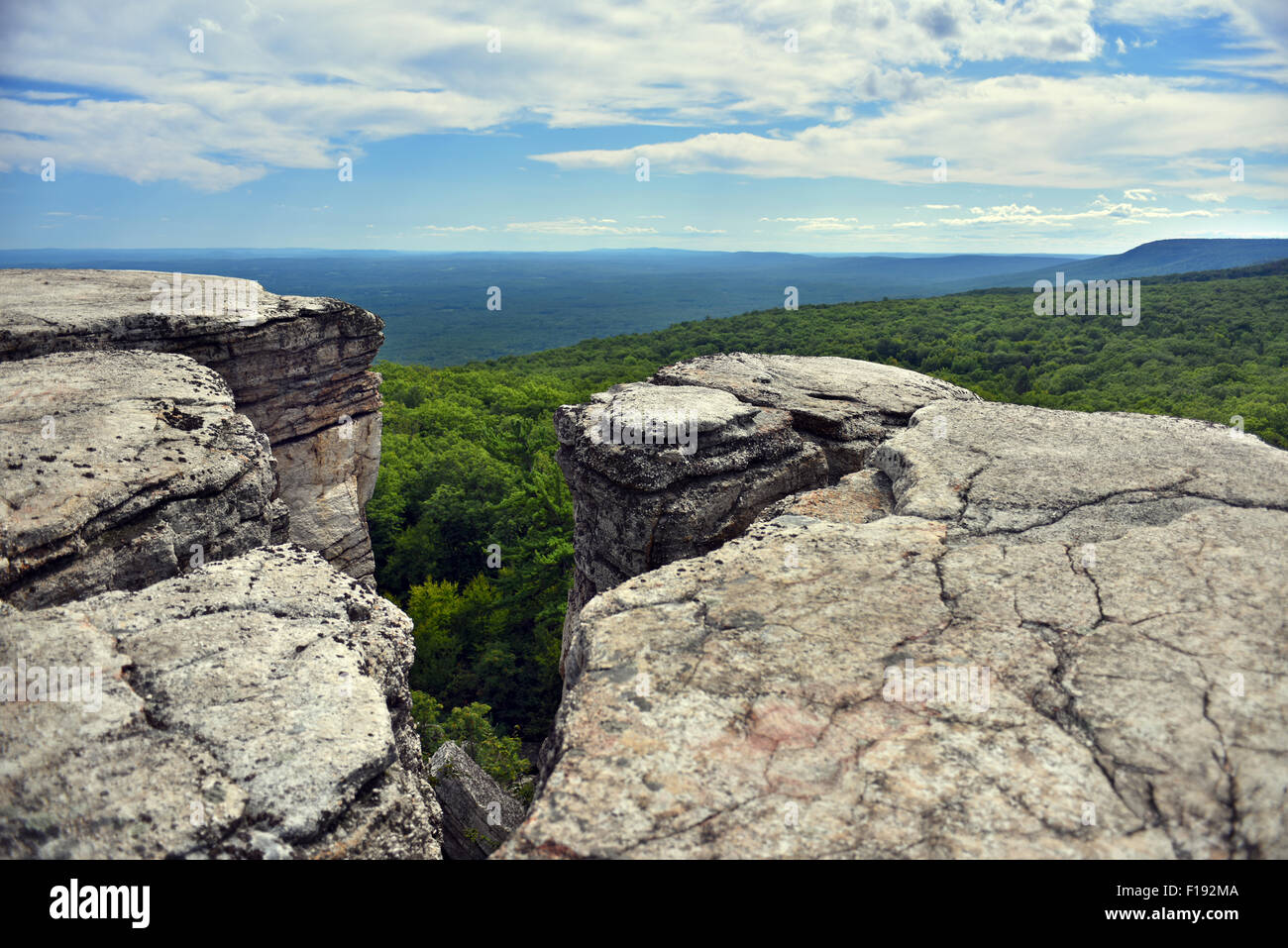 Massive rocks and view to the valley at Minnewaska State Park Reserve ...