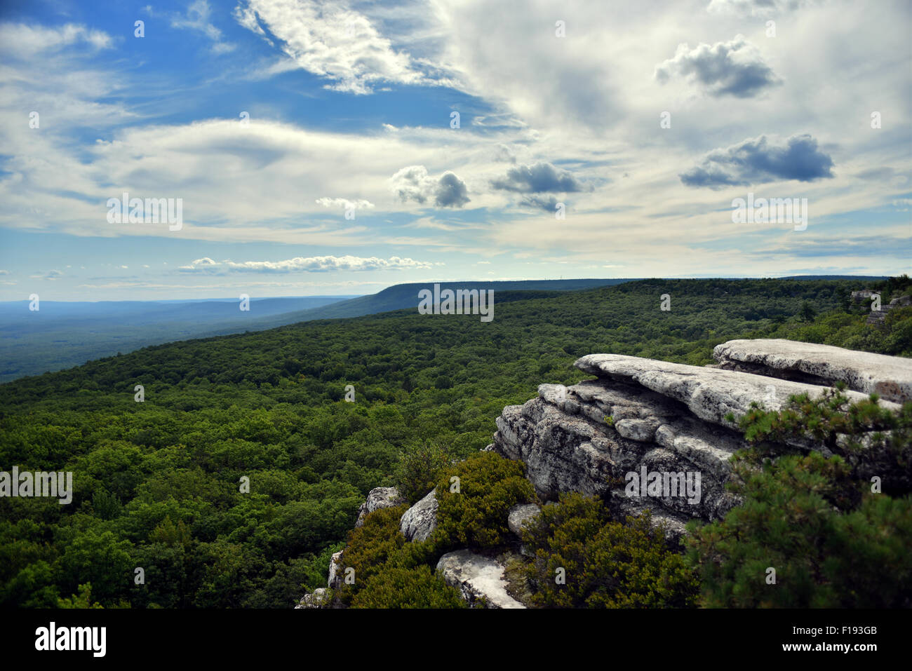 Massive rocks and view to the valley at Minnewaska State Park Reserve ...