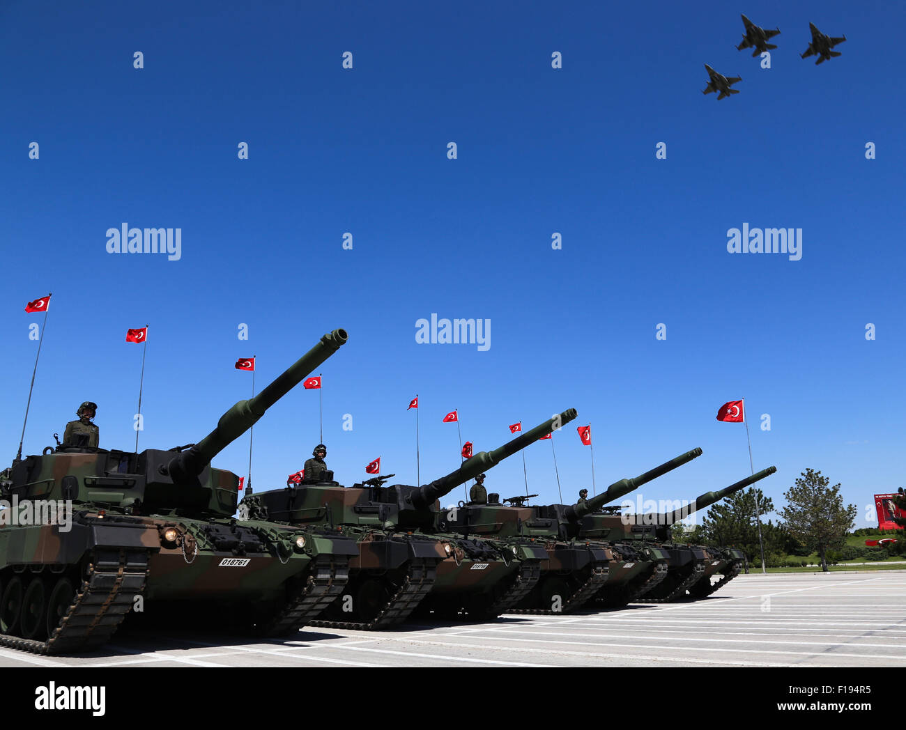 Ankara, Turkey. 30th Aug, 2015. Turkish military tanks and jet fighters ...
