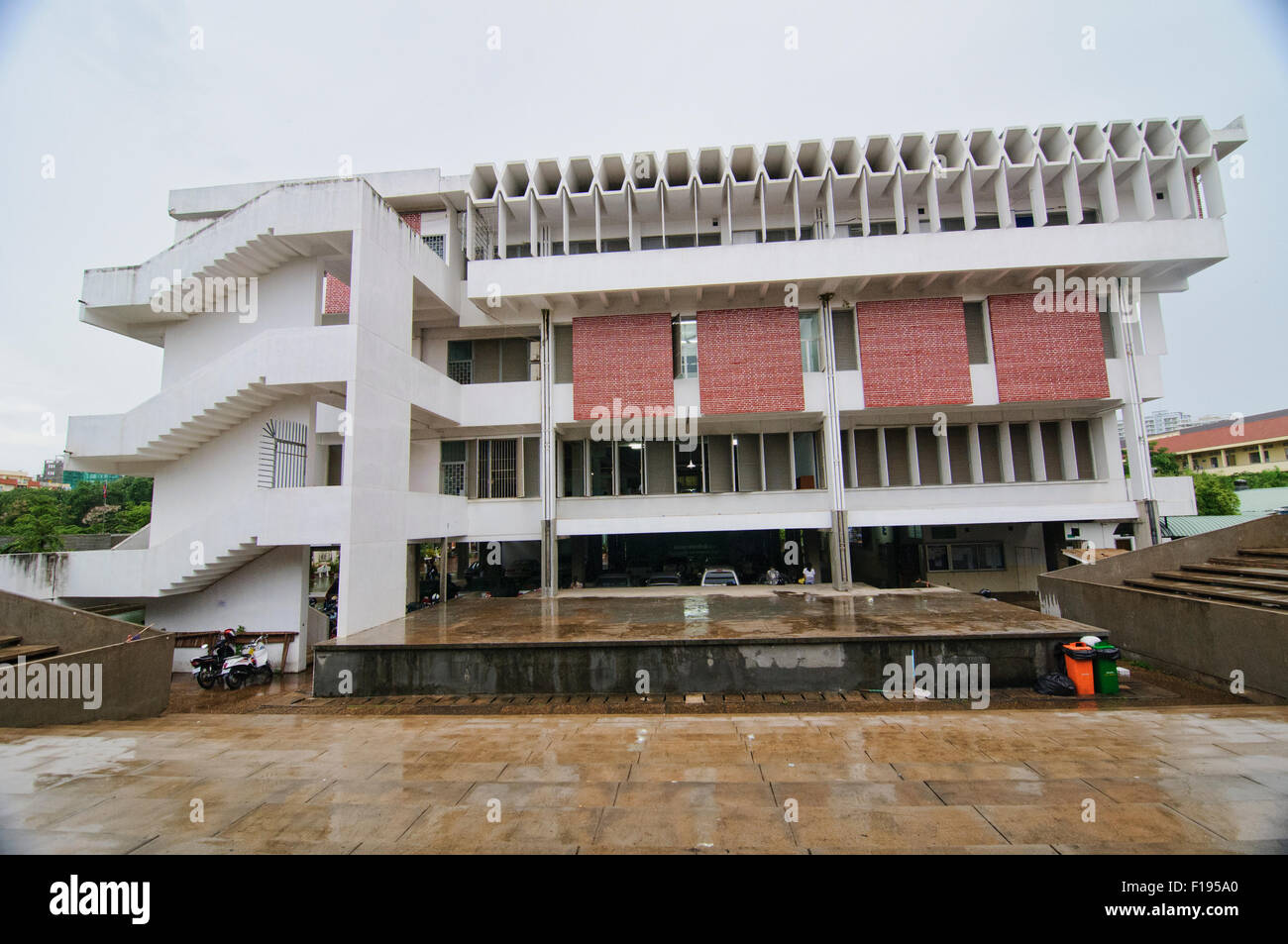 Phnom Penh Foreign Languages Institute Stock Photo - Alamy