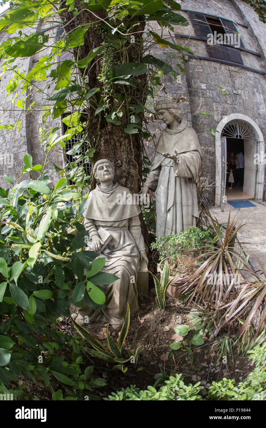 scary cemetery statue horror death Stock Photo - Alamy