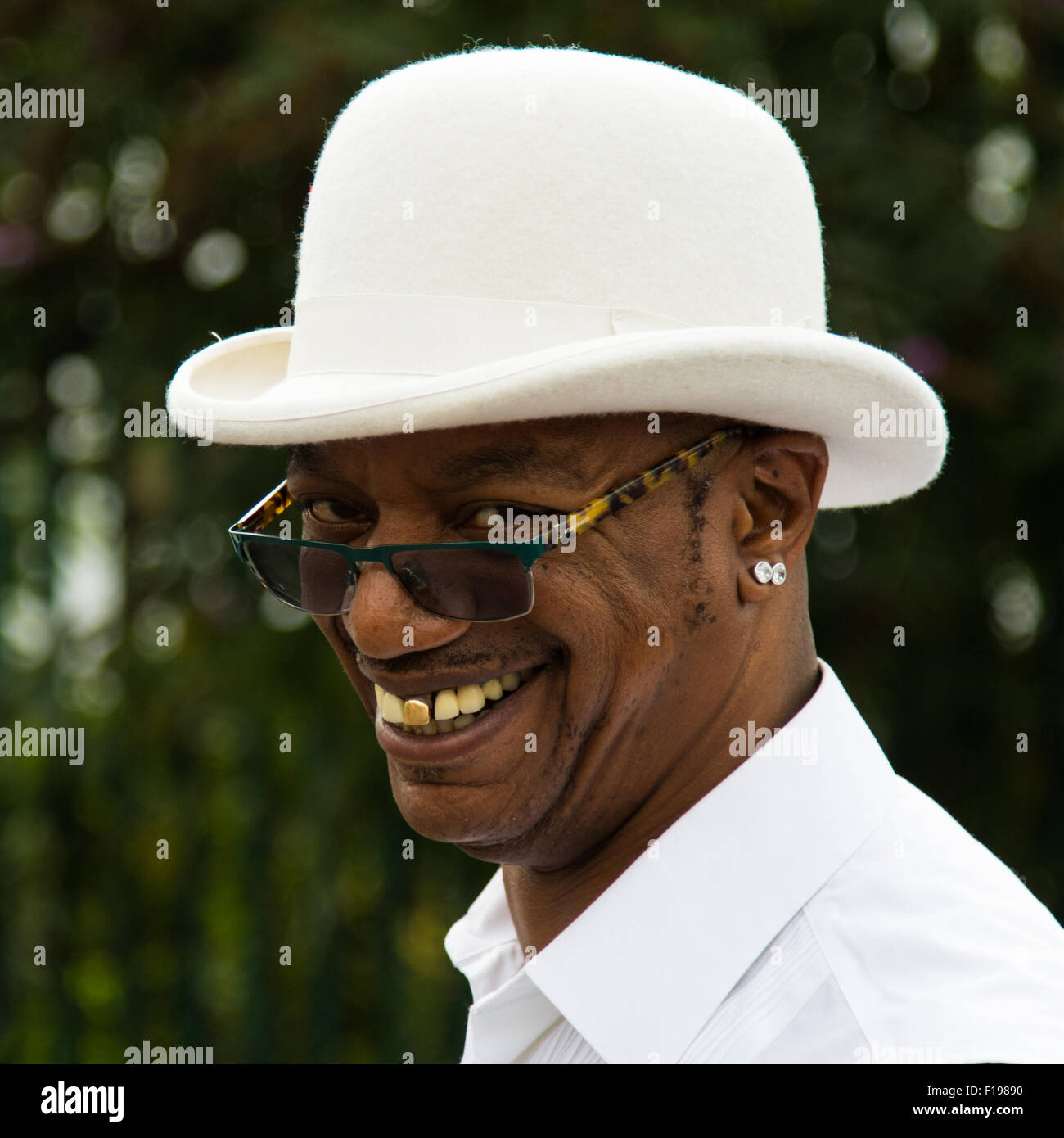 London, UK. 30th August, 2015. Looking dapper as revellers enjoy Family ...