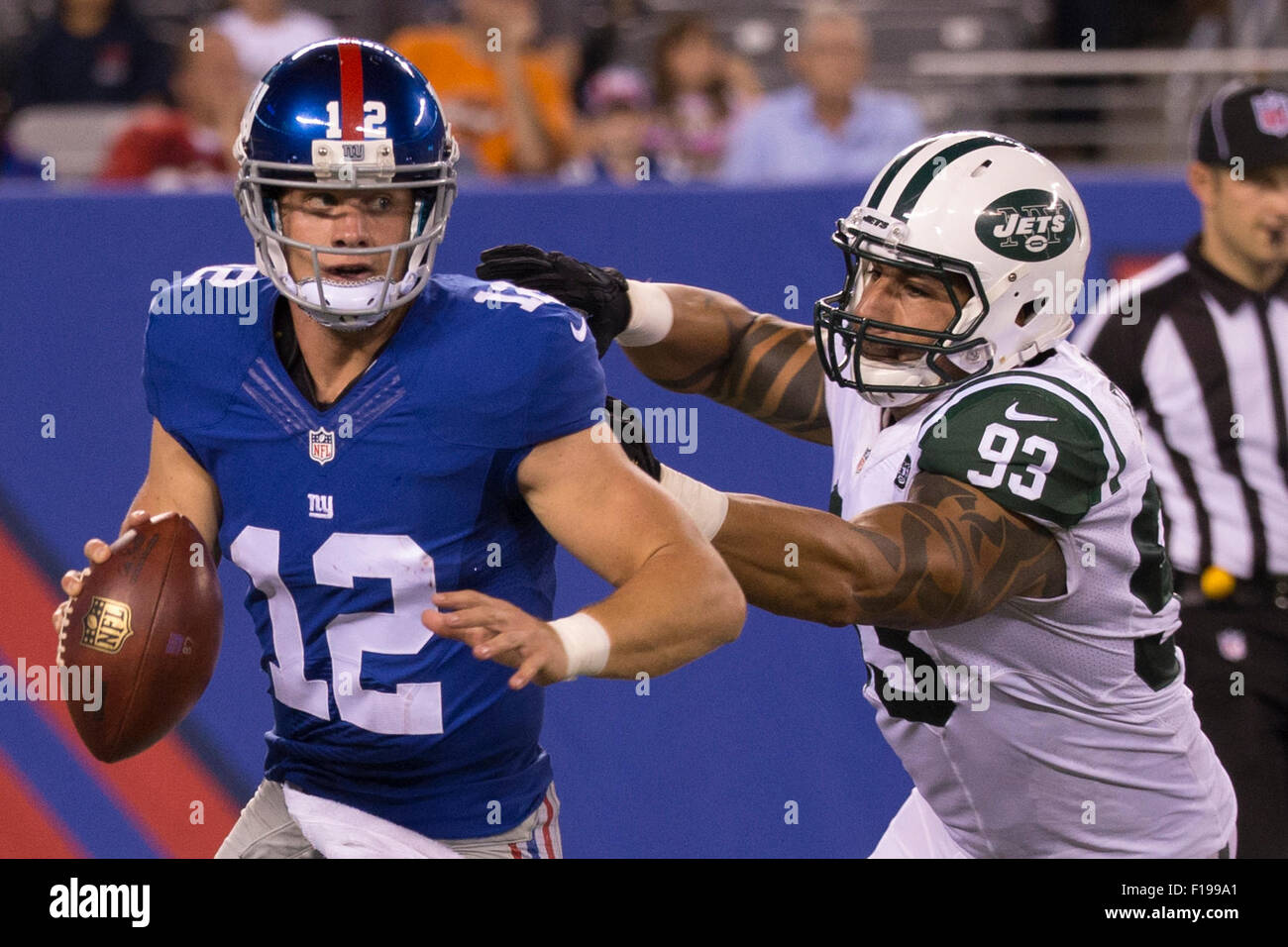 August 29, 2015: New York Giants quarterback Ryan Nassib (12) tries to ...
