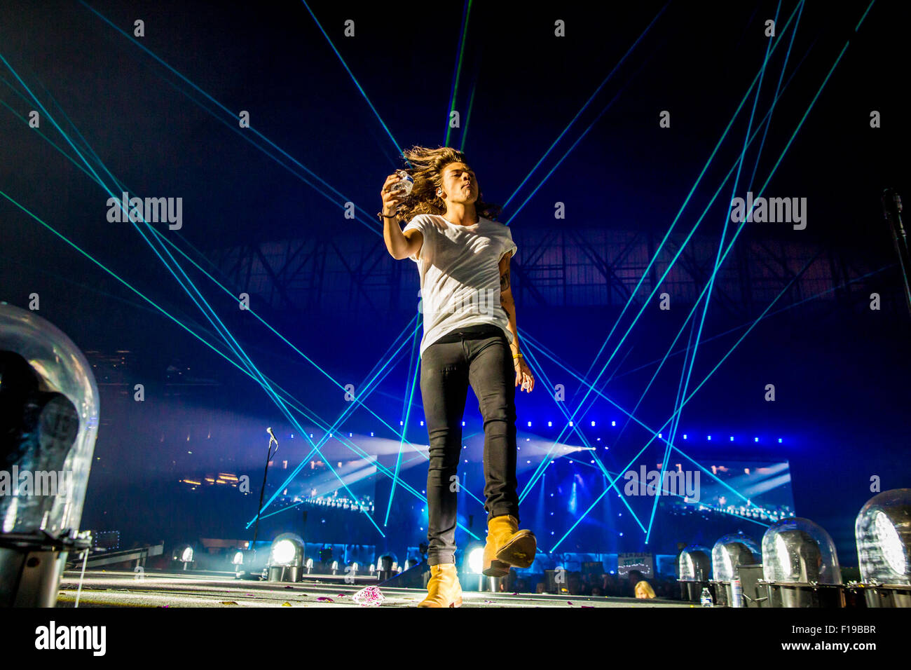 Detroit, Michigan, USA. 29th Aug, 2015. HARRY STYLES of ONE DIRECTION ...