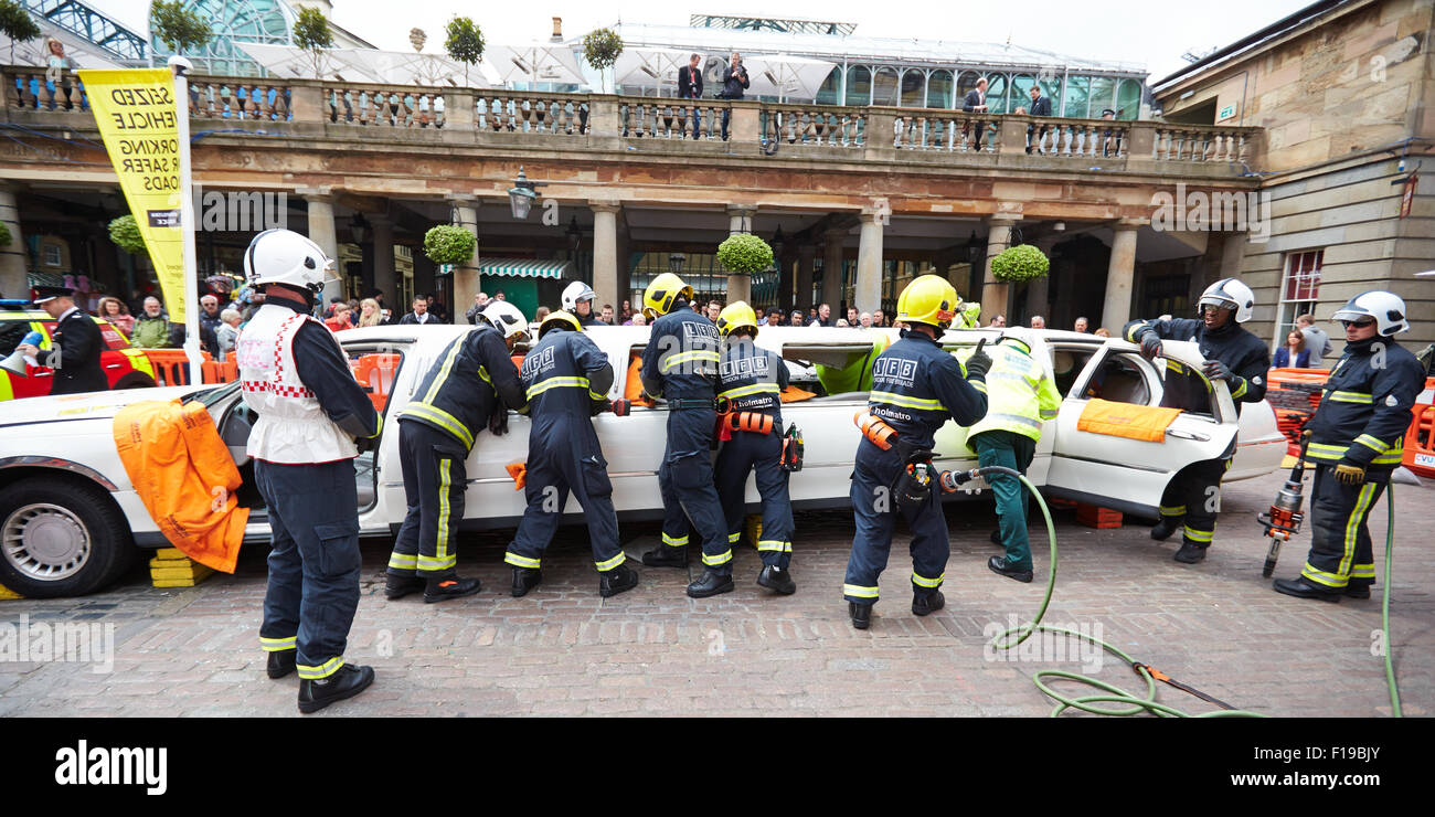 Extraction team hi-res stock photography and images - Alamy