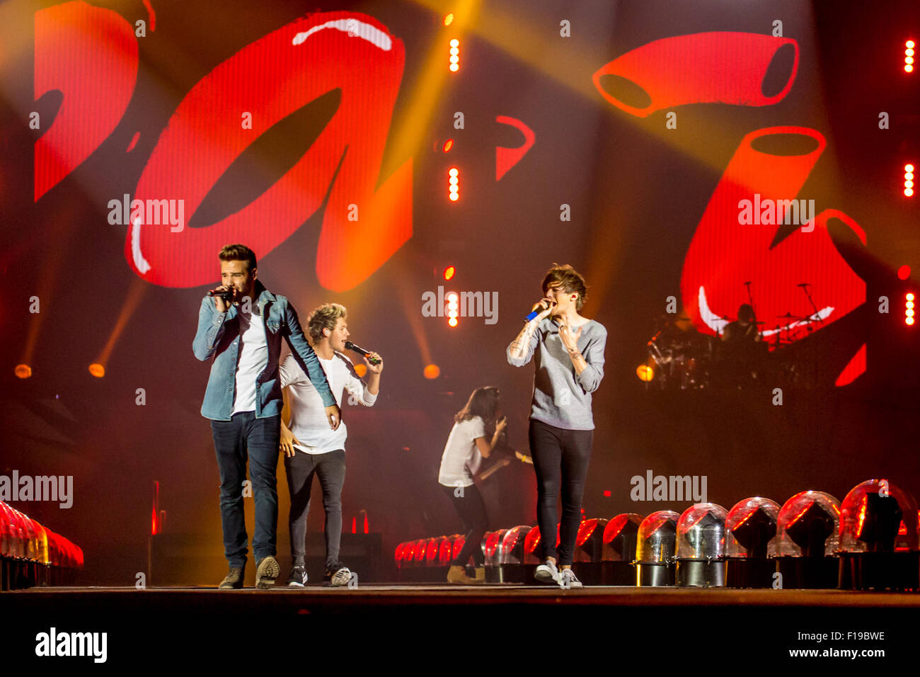 Detroit, Michigan, USA. 29th Aug, 2015. ONE DIRECTION performing on ...