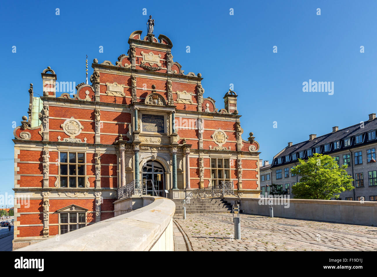 Stock exchange building copenhagen hi-res stock photography and images ...